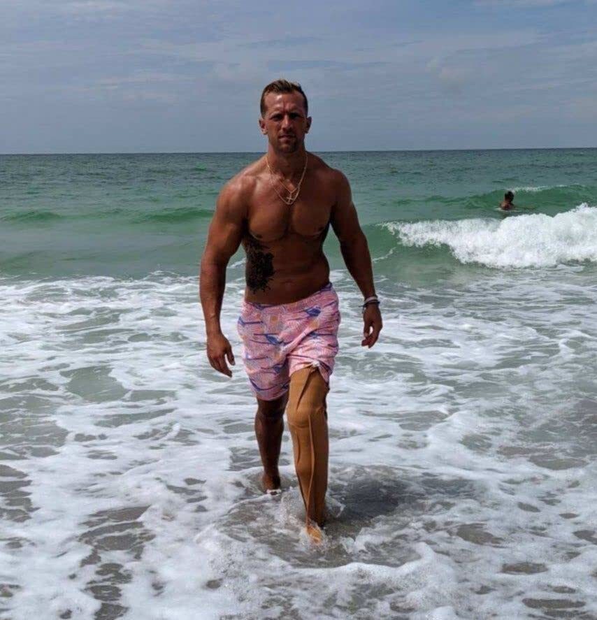 DryCorp Waterproof Prosthetic Leg Cover by DRYPRO - Airtight ...