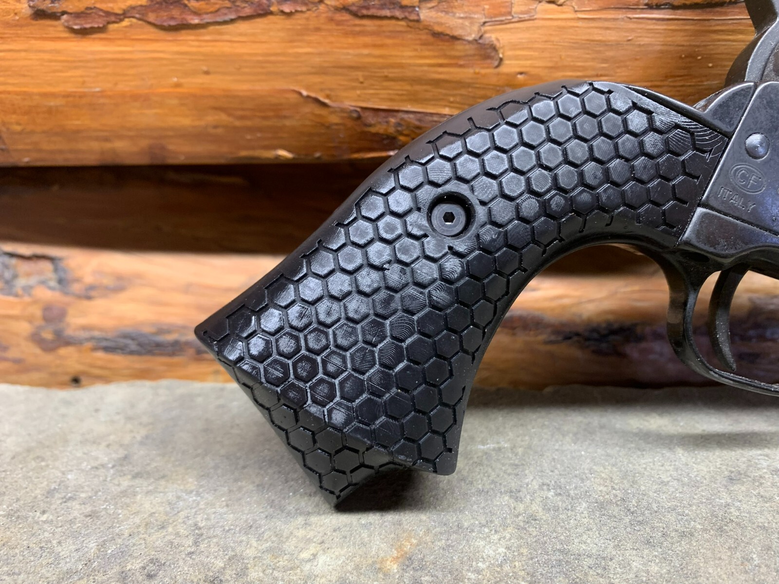 'MAUL' Chiappa SAA 1873 Grips Made In USA Honeycomb Black Extended w ...