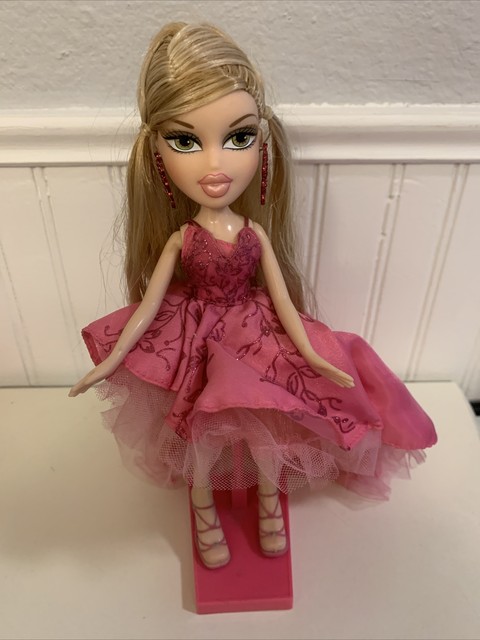 Bratz Holiday Trinity Doll Collector Edition Series 2 for sale online ...