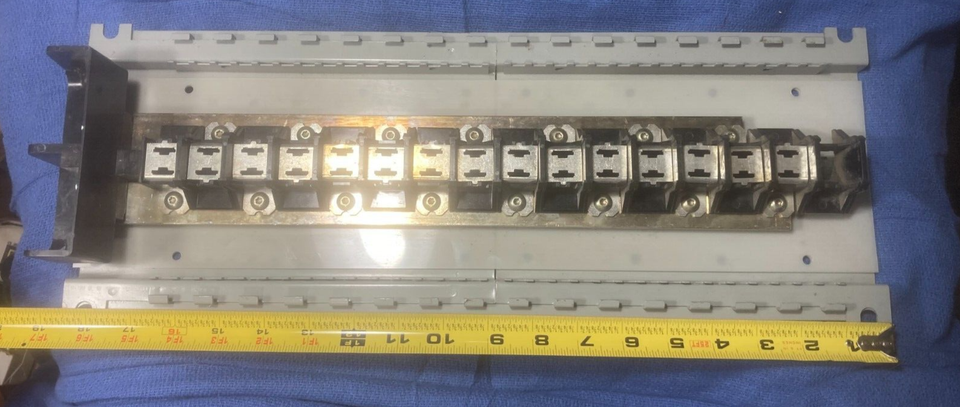 Federal Pacific 200 AMP MAIN 30 CIRCUIT PANEL BUS for STAB LOK breaker ...