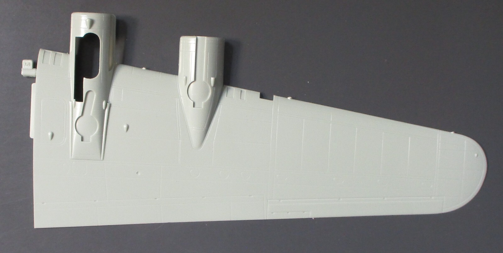 Academy 1/72nd Scale Boeing B-17B - Part C5 from Kit No. 2106 | eBay