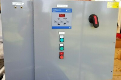 Donaldson Torit Dust Collector Delta P Control Panel Box Timer On/Off ...