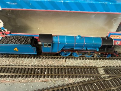 Hornby 00 Gauge Thomas & Friend - 4-6-2 Gordon The Big Blue Engine No.4 ...