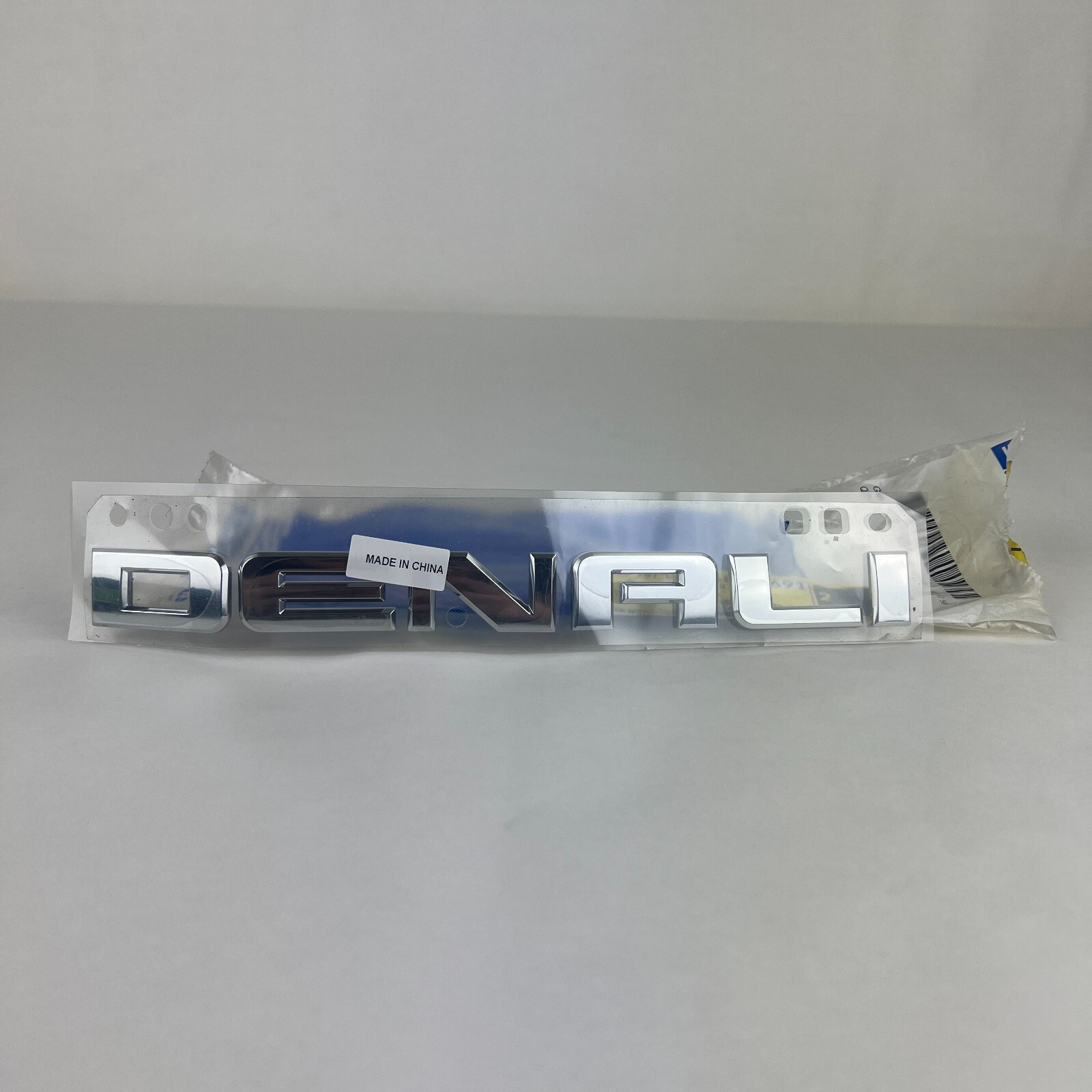 OEM 2007 - 2018 GMC Yukon Silverado DENALI Door / Rear Emblem Nameplate ...