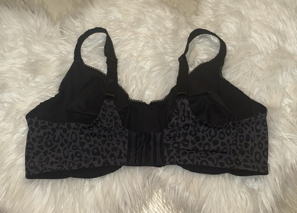 Olga 35063 Luxury Lift Full Coverage Bra UW Unlined Animal Print Lace ...