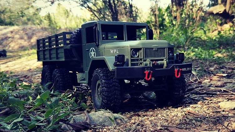 WPL B16 1/16 Scale RC Truck 6WD–7.4V Li-Ion, Proportional Steering ...