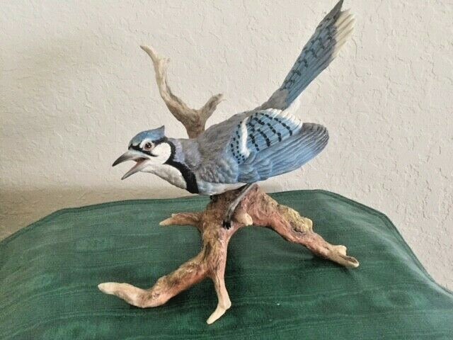 Beautiful, collectible, rare Boehm Porcelain Blue Jay, #40324 | eBay