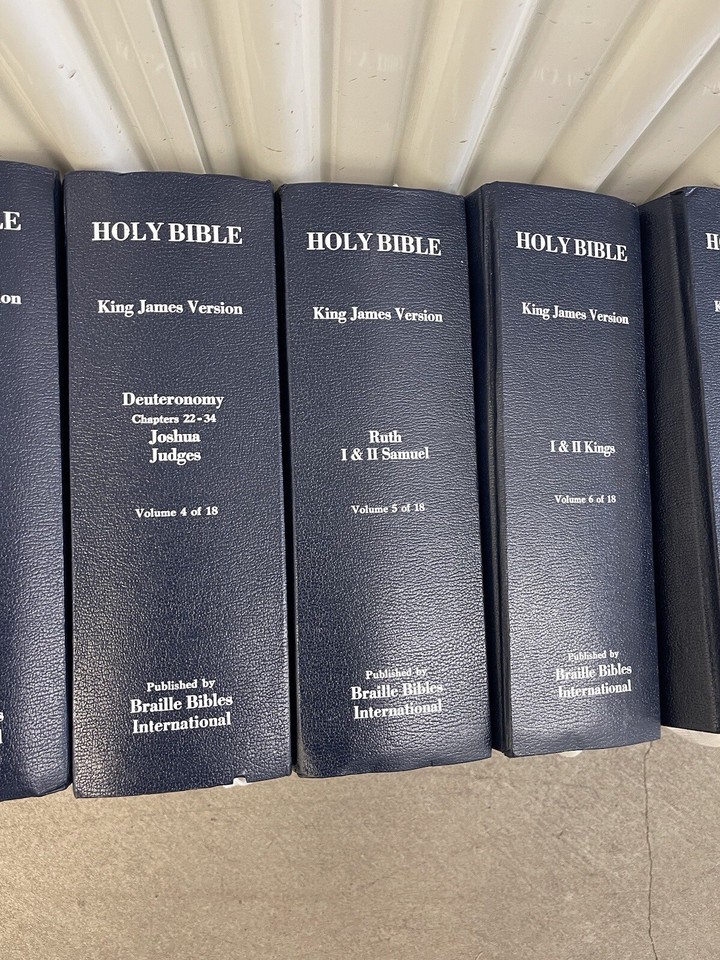 BRAILLE Holy Bible King James Version 1611, Braille Bible Complete 1-18 ...