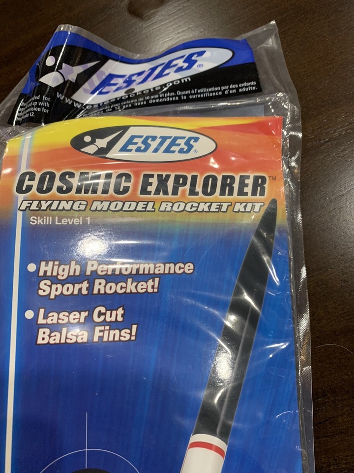 New Estes COSMIC EXPLORER 24" Model Rocket Kit, Level 1, w/ Para. Lot ...