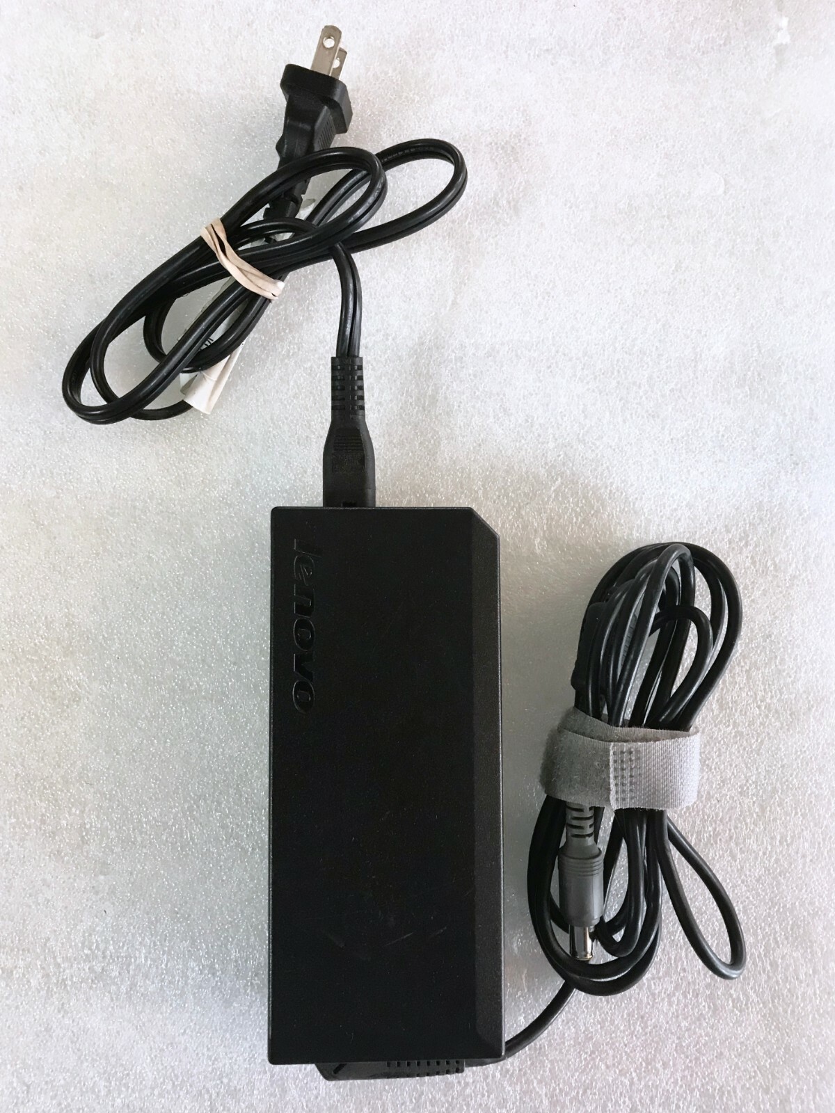 Genuine Original Lenovo ThinkPad 135W 20V W510 520 T520 AC Power ...