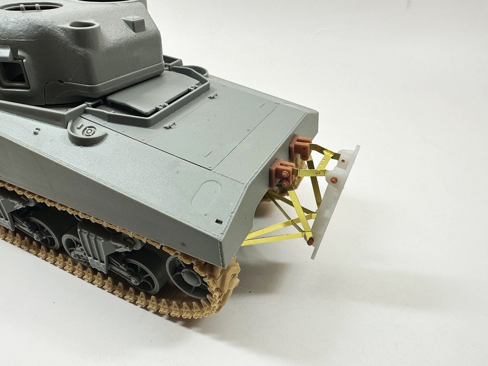 LANMO model LM35007-1/35 Sherman T1E3 mini exploder | eBay