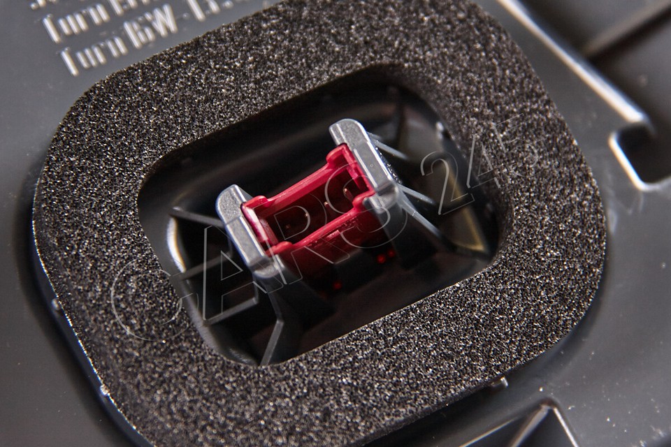 Genuine BMW G11 G12 Sedan Rear Light In The Side Panel Right OEM ...