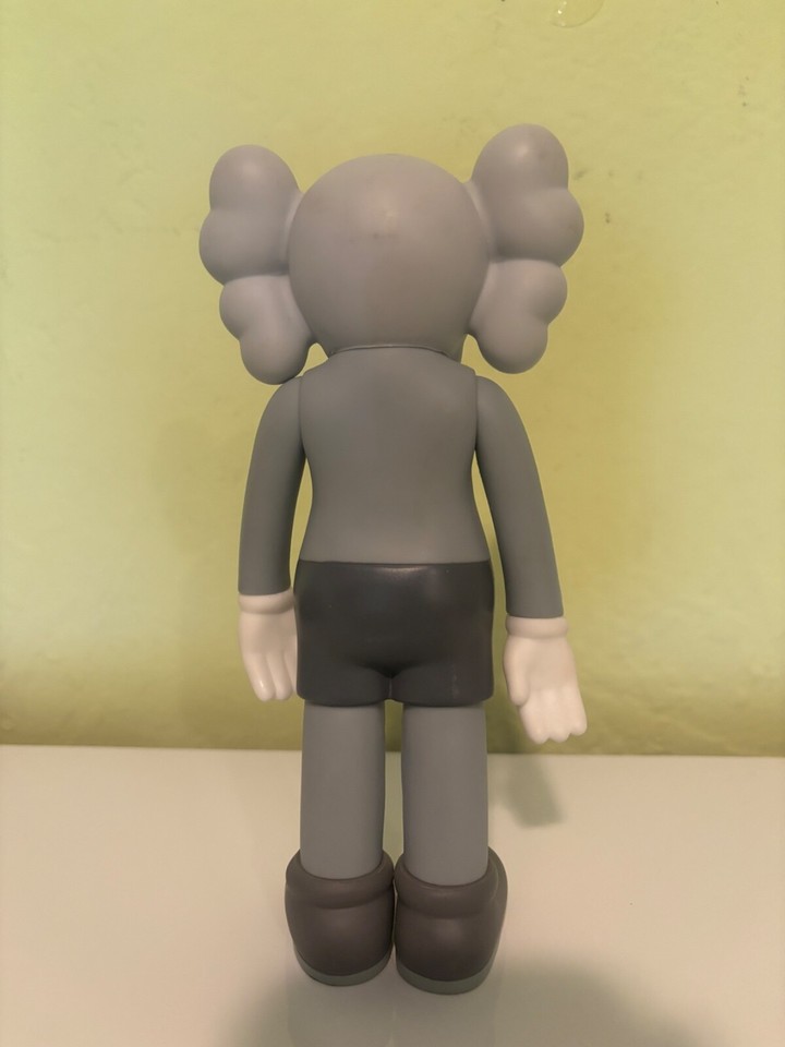 Kaws Figure Medicom 2004 | eBay
