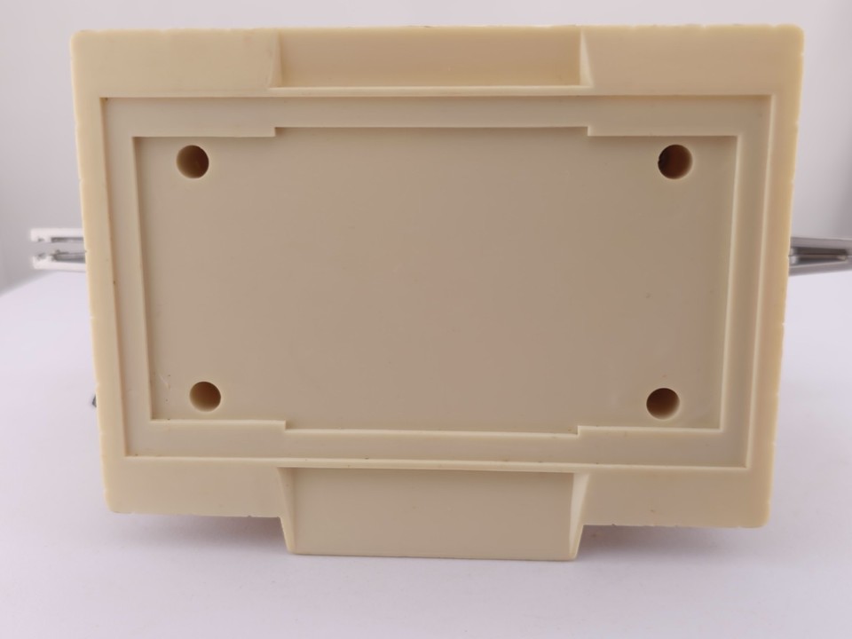 *READ IHC Large Equipment Shed HO Scale PLASTIC BUILDING 909 USED Train ...