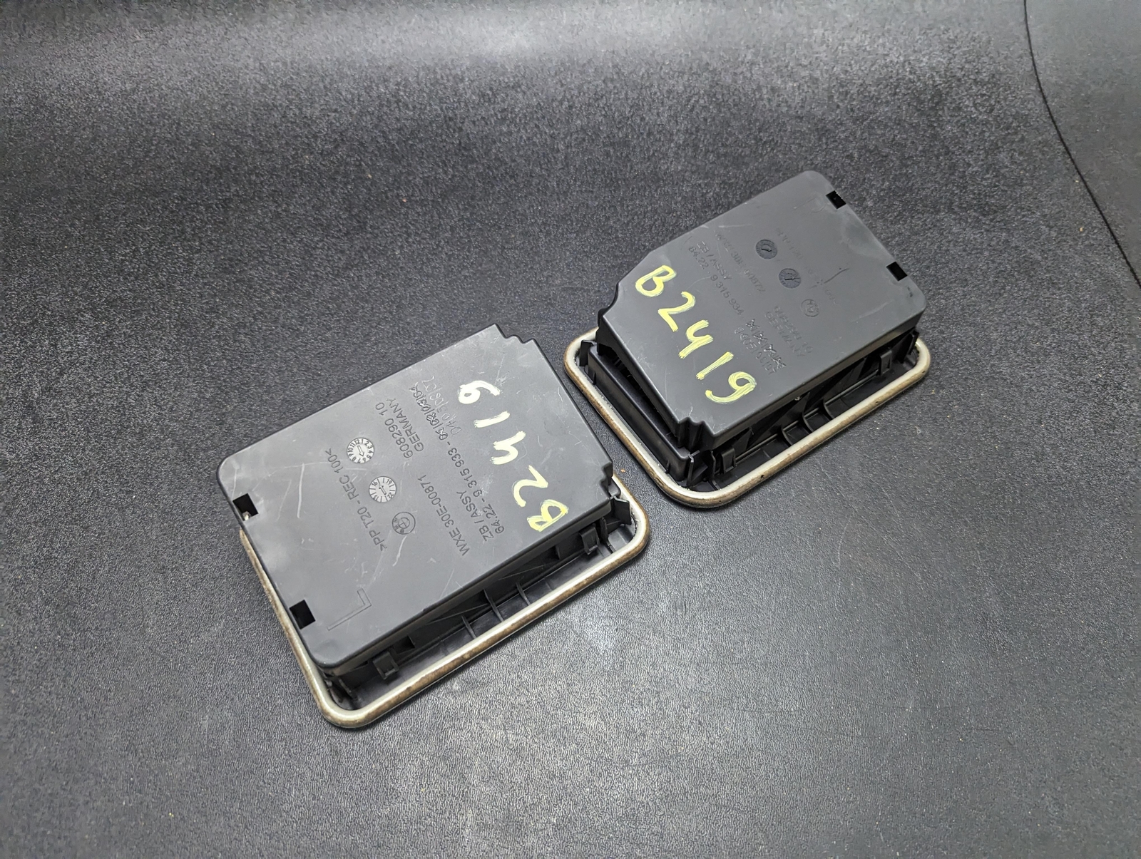 2PC Rear Quarter Panel Pressure Vent Grille 2018 BMW X1 64229201647 | eBay