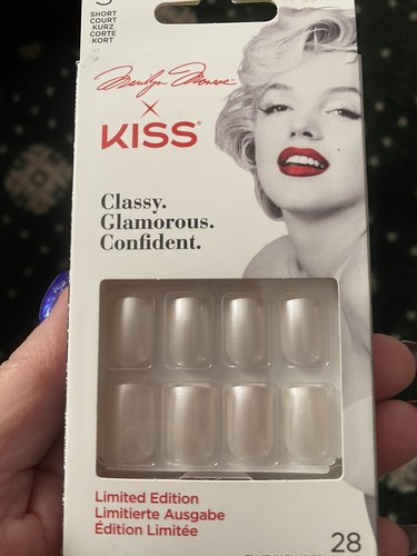 KISS Marilyn Monroe Press On Nails WHITE PEARL New SHORT Squoval 28pcs W/Glue | eBay