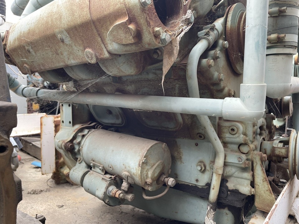6v53 Detroit Diesel Marine Engine, With Prop. Turns Over. Great ...