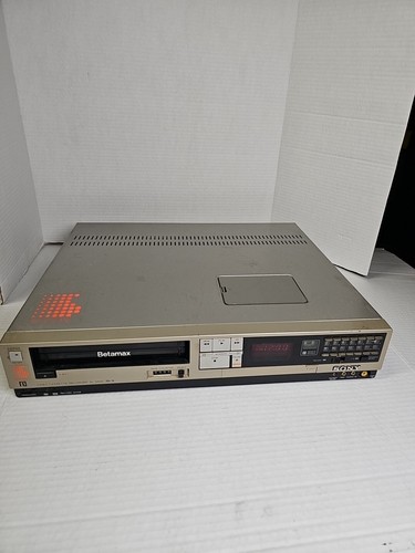 Sony SL-2400 Betamax beta tape player Recorder Powers On Read ...