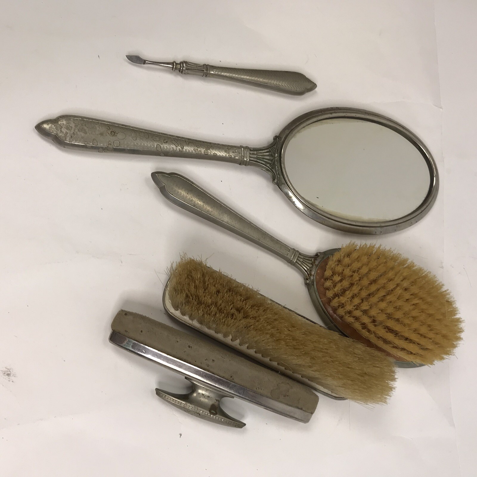 Vintage Vanity Set Metal Brush Mirror Buffer Green Deco nouveau floral ...