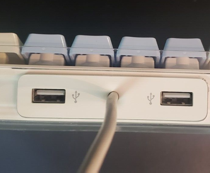 Apple A1048 USB Wired Avid Logic Keyboard Media Composer Colored Keys ...