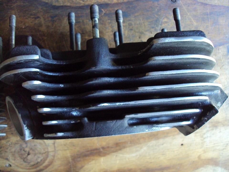 Harley Late Shovelhead FLH Cylinder Heads Valves Springs Guides 80 ...