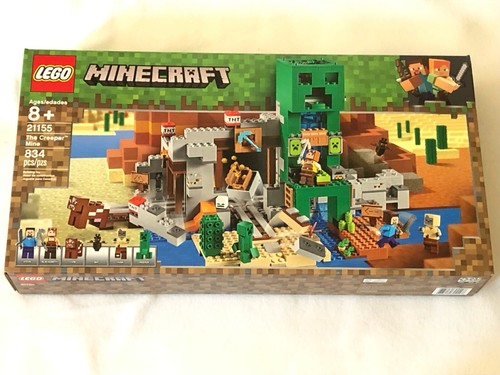 LEGO New 21155 The Creeper Mine 834 Pieces 8+ Minecraft Steve ...