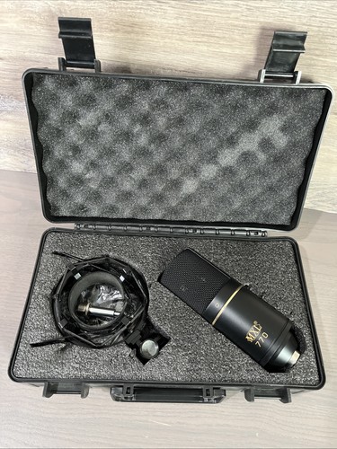 MXL 770 Cardioid Condenser Microphone Kit - Shock Mount, Hard Case New ...