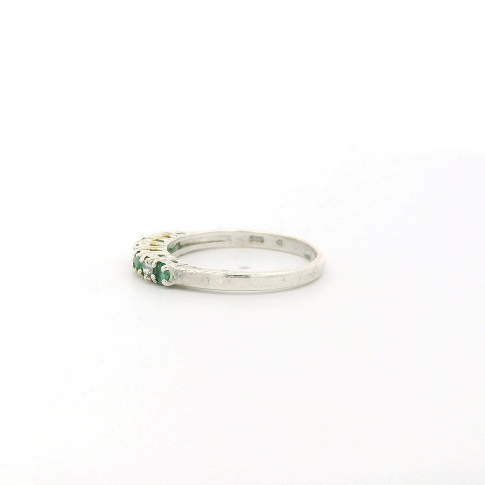 Sterling Silver Green Stone CZ Band Ring - Size 9 (C31027393) | eBay
