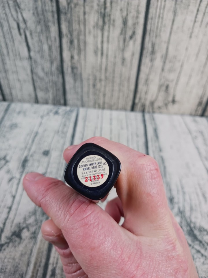 AVON Ultra Color Rich Renewable Lipstick (Golden Amber, 1999, Avon) N.O ...