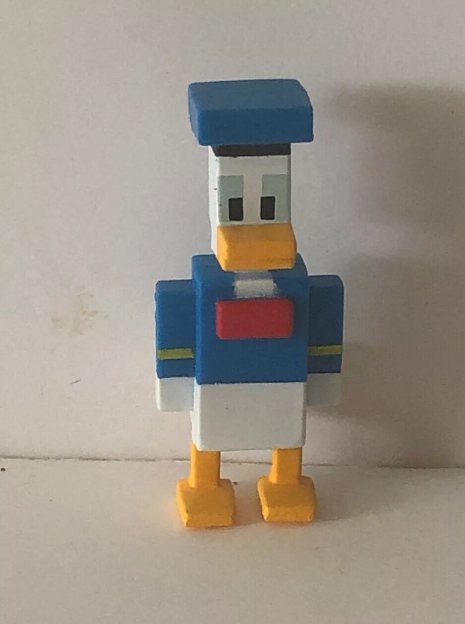 Moose Disney Crossy Road Donald Duck Mini Figure 1.5” Plastic Cake ...