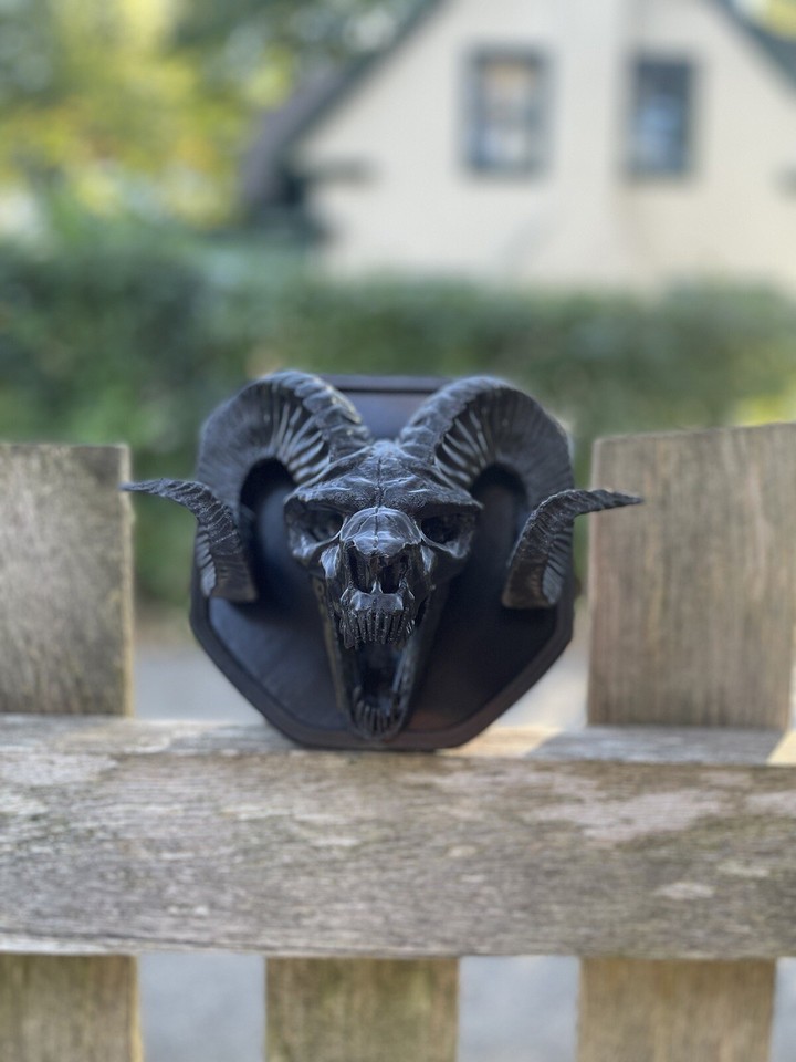 Evil Ram Skull with Horns V3 Tailgate 5th Gen Emblem LED optional 5th ...