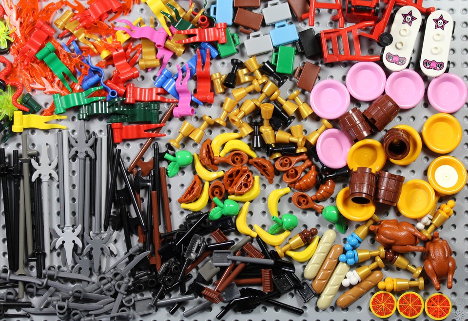 LEGO - Minifigure Accessories Assorted - Utensils Tools Food Weapons ...