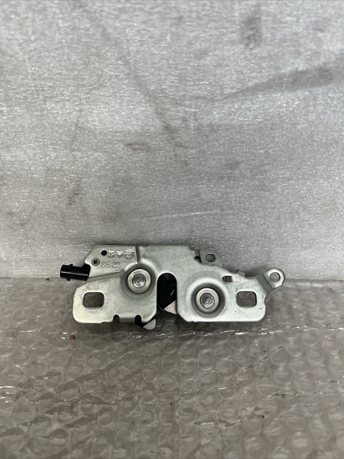 PEUGEOT 208 2020-2023 BONNET LATCH CATCH 9821652480 for sale online | eBay