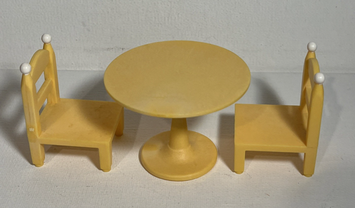 Calico Critters Epoch Yellow Kitchen Table and 2 Chairs $4.95 Ships All ...