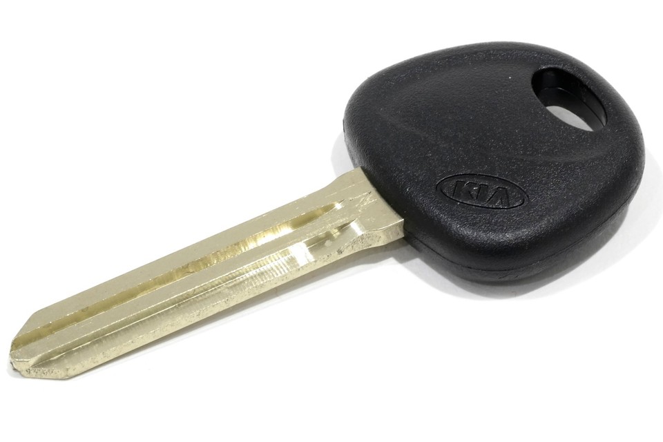 OEM NEW Key Blank for 2007-2010 Kia Rondo Door Ignition Transponder ...