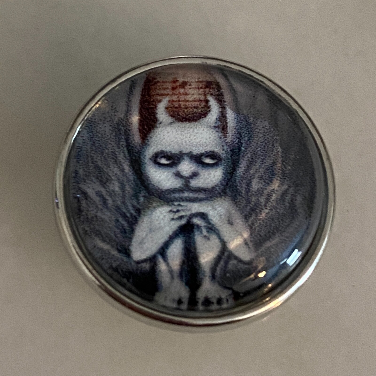 SNAP IN BUTTON CHARM FITS GINGER SNAPS STYLE JEWELRY GLASS GARGOYLE ...