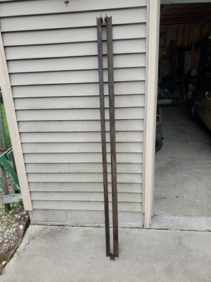 1800-1899 - Antique Cast Iron Bed