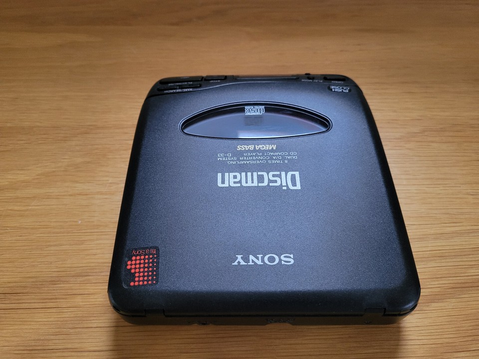 Walkman Sony D-33 Discman Personal CD Player - MEGA BASS - 16Bit Linear ...