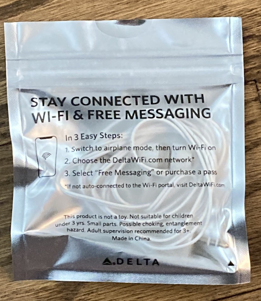 New Delta Airlines Wired Earbuds "Plug In-Tune Out" Economy Studio | eBay