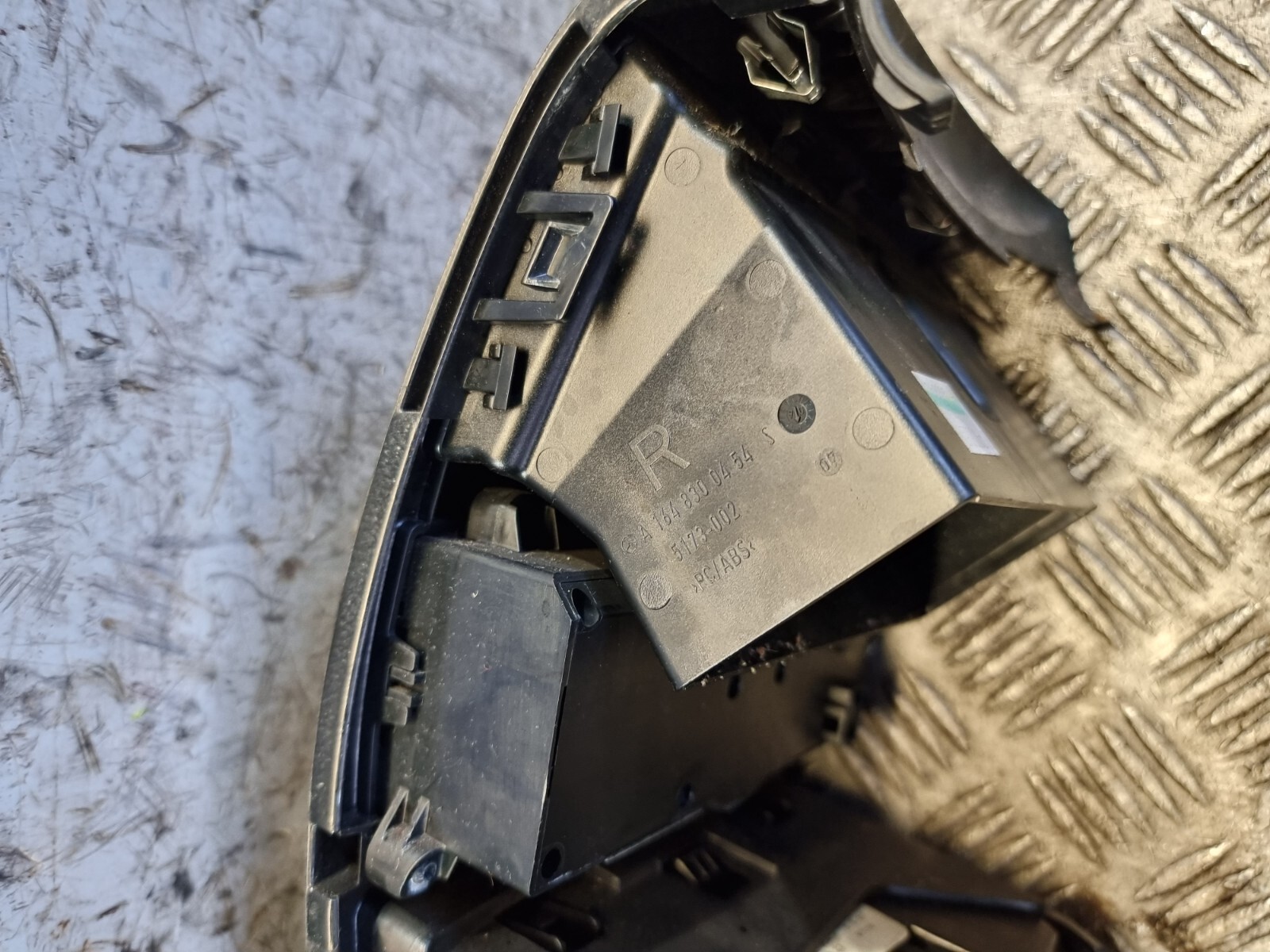 MERCEDES ML280 CENTER CONSOLE A1648300454 3.0L DSL AUTO W164 2007 | eBay UK