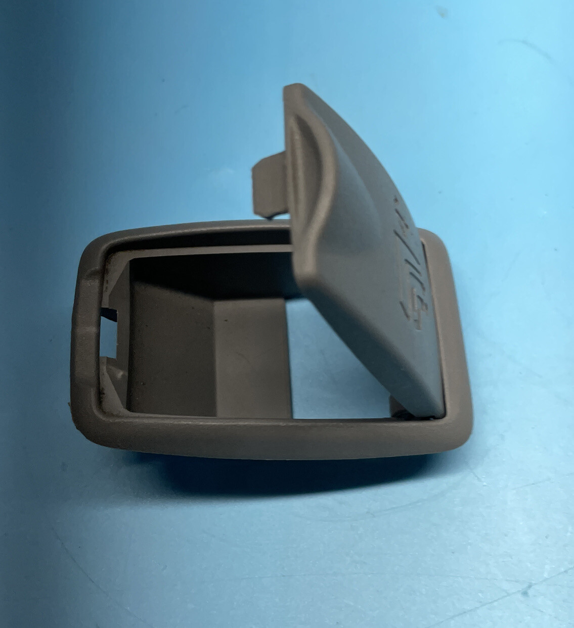 2002-2006 Toyota Camry Rear Seat Child Anchor Plate Cover Cap Trim ...