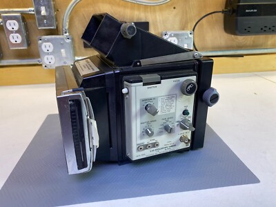 Oscilloscopes - Tektronix Oscilloscope Camera