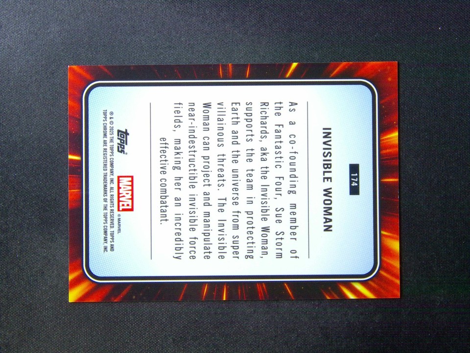 2025 Topps Chrome Marvel Comics Invisible Woman #174 Blue&Green Shimmer ...