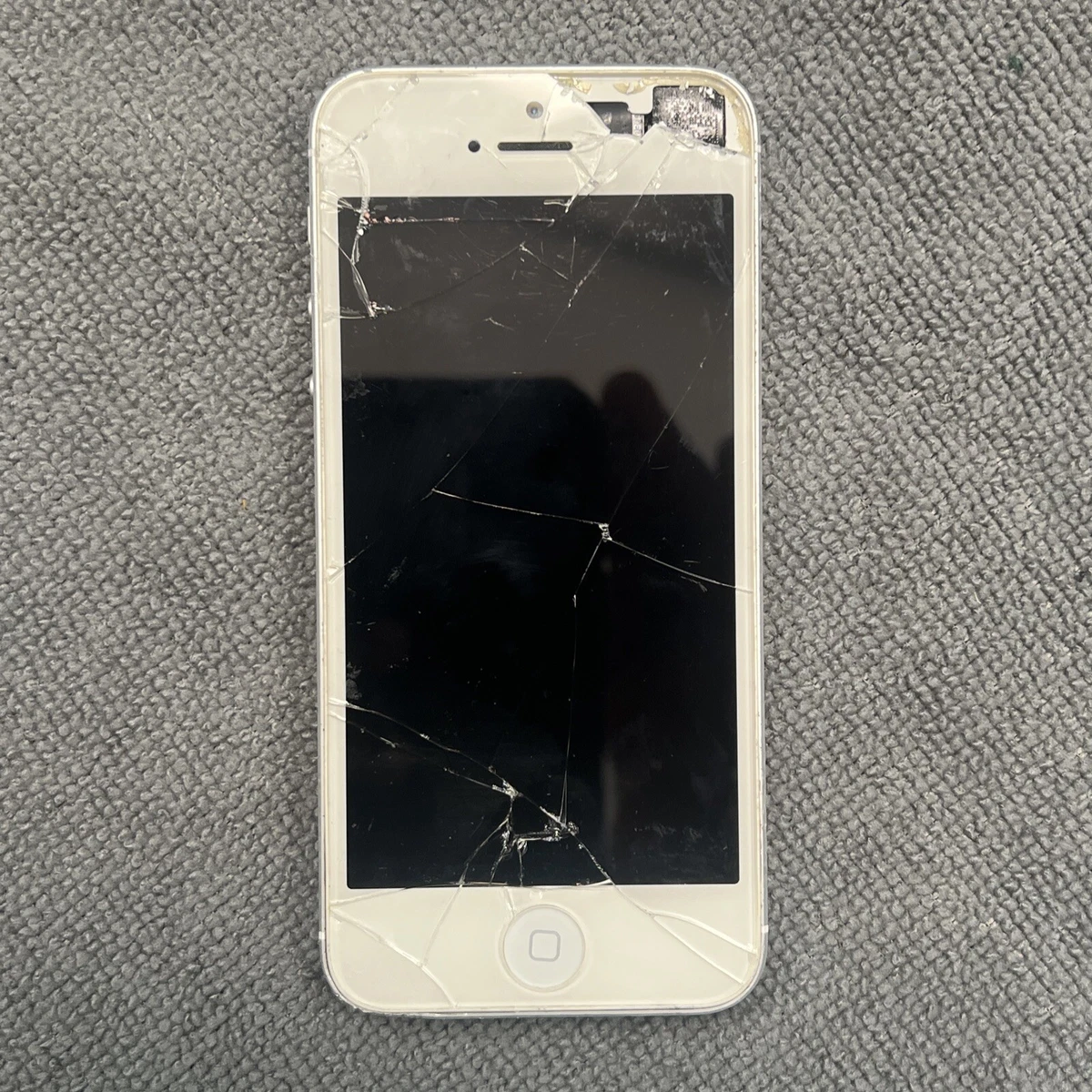 Broken Iphone 5 Screen