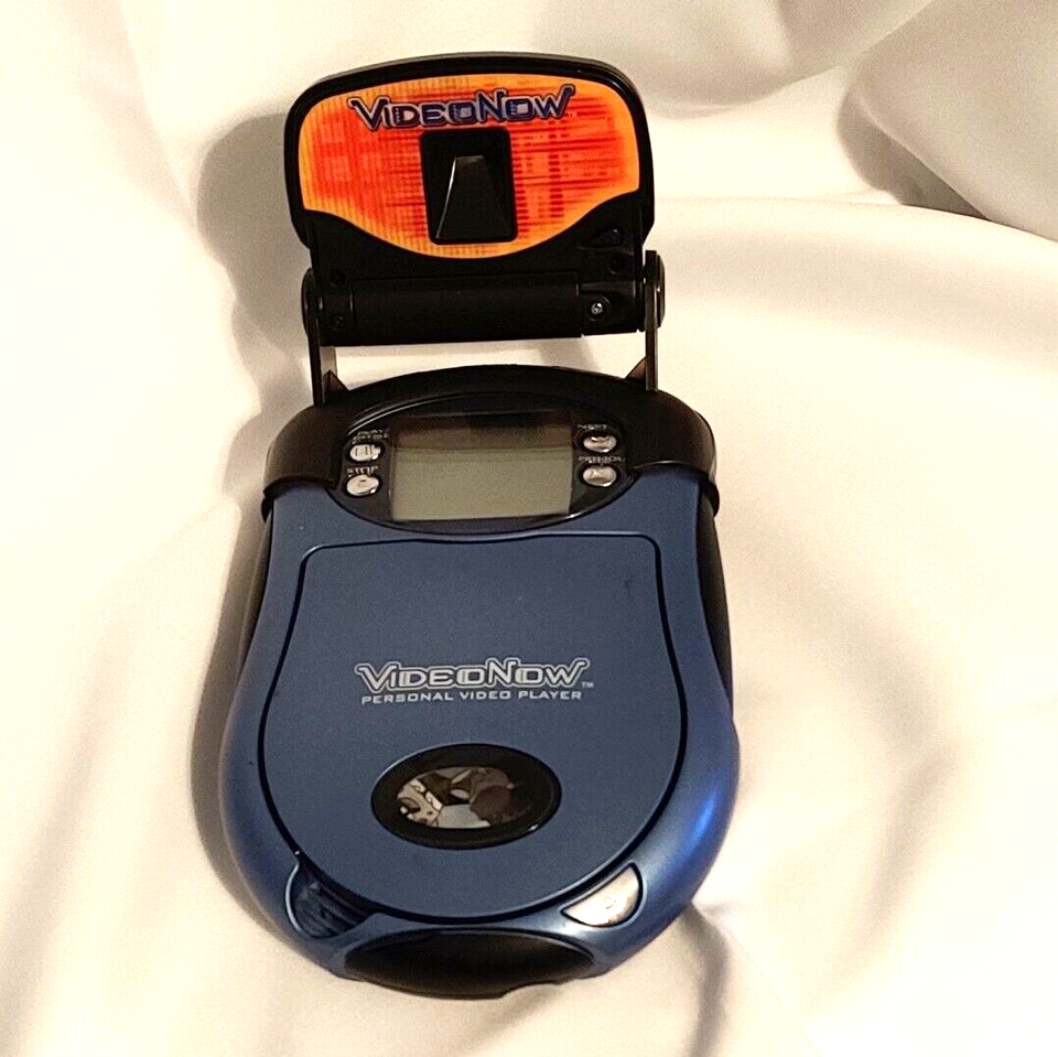 VideoNow Blue Player + Case +Light + SpongeBob Videos + Amanda Videos ...