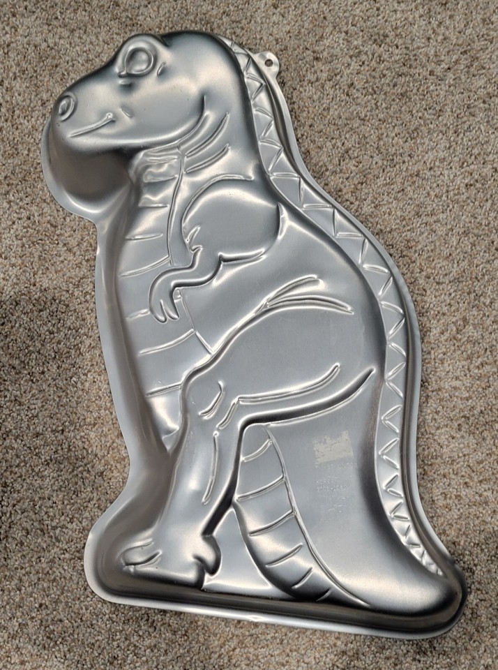 Vintage Wilton Large Partysaurus T-Rex Cake Pan 2105-1280, NEW with ...