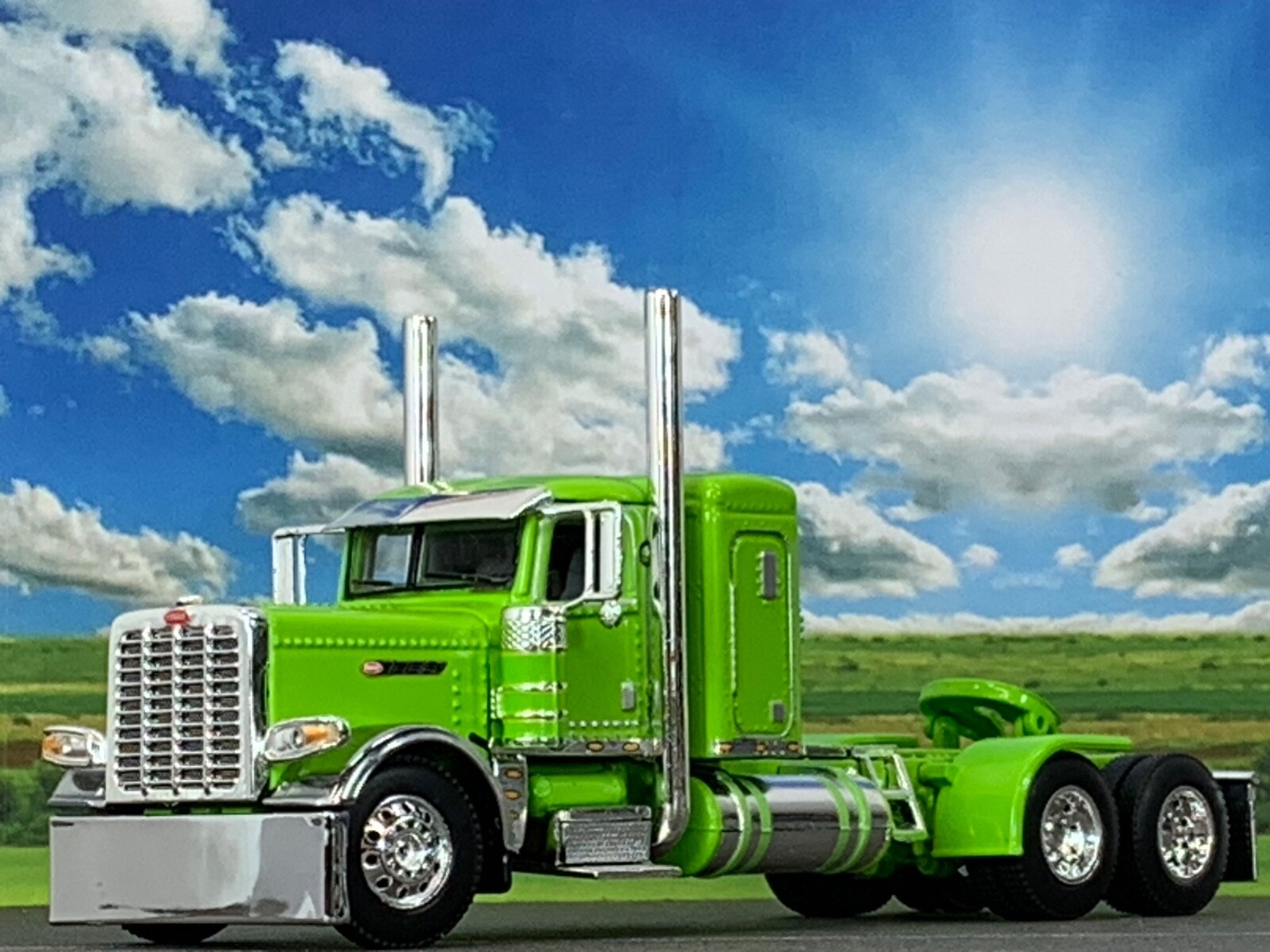 1/64 DCP LIME GREEN PRIDE & CLASS PETERBILT 389 W/ 36" SLEEPER | eBay