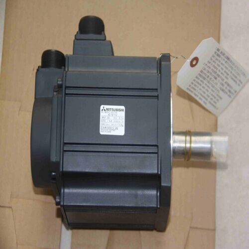 NEW ORIGINAL MITSUBISHI HC-SF153 SERVO MOTOR HCSF153 | eBay
