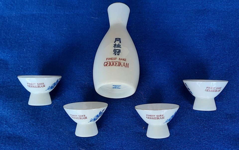 Collectible Gekkeikan Sake Advertising Set: Flask and 4 Cups | eBay