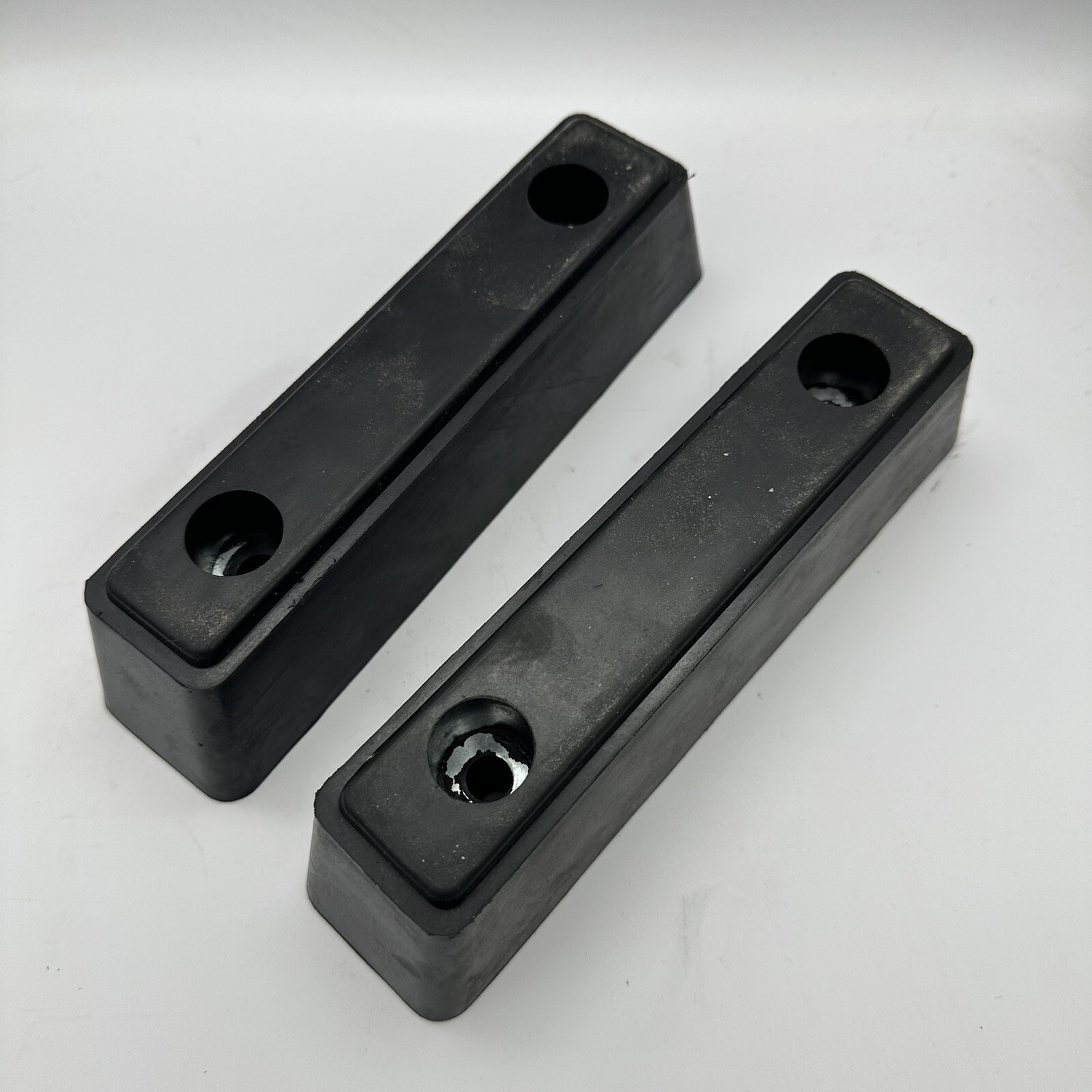 Pair of HGV LGV Truck Lorry Trailer Rubber Bump Stop Buffer Bumper ...